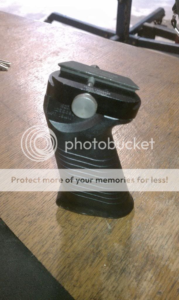 WTS Saw foregrip , A2 aftermarket stock and USGI handguards. $40.00 ...